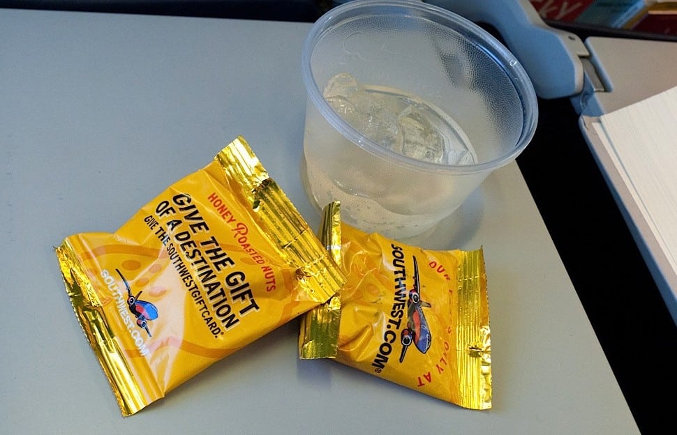 The Long Life and Quick Demise of the Airline Peanut – Skift
