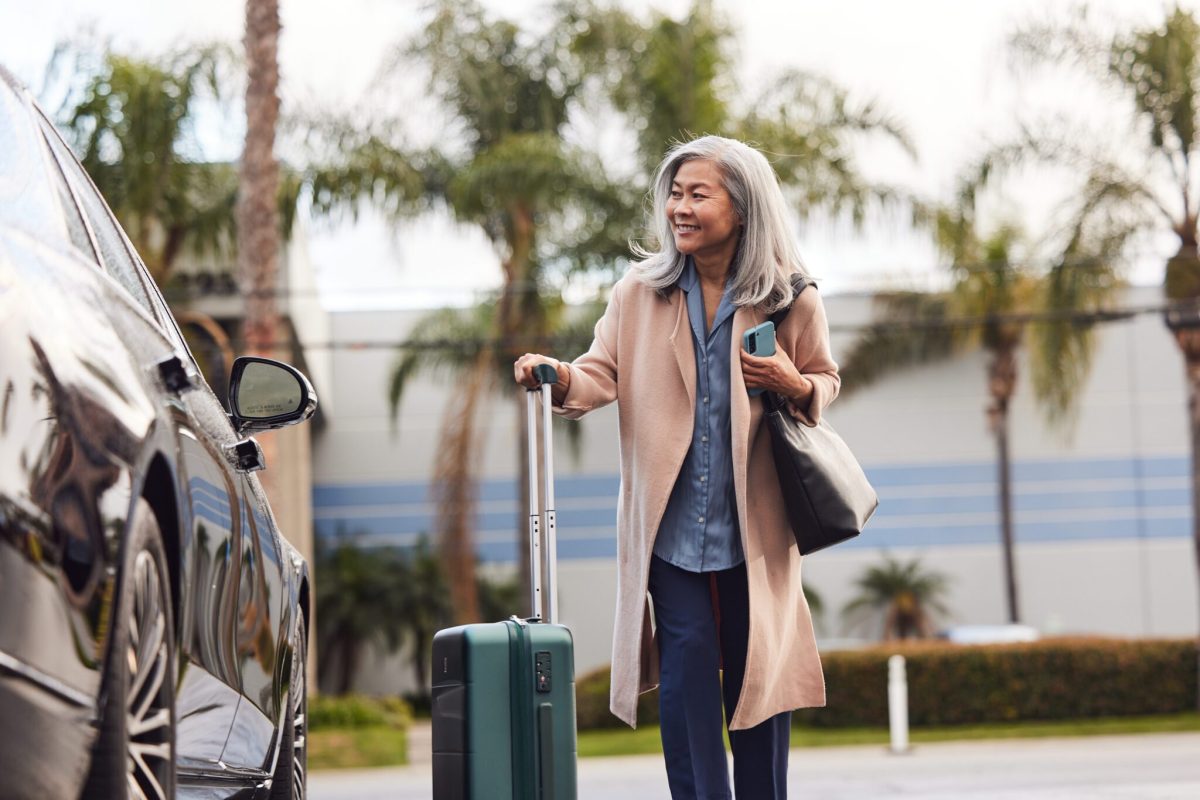 Uber Launches Black-Car Service for Business Travelers