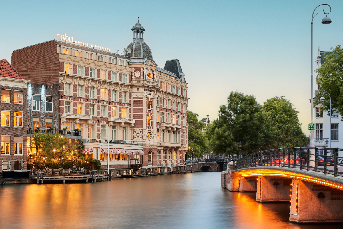 Travel Management Companies Help Corporations Negotiate Hotel Contracts ...