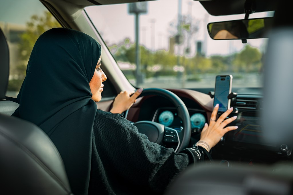 Uber Launches 'Women Drivers' Option in Saudi Arabia